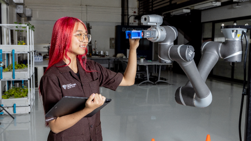 BU ROBOT STUDIO | Bangkok University